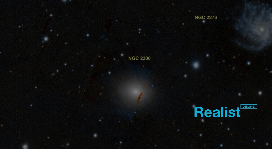 Спиральная галактика NGC 2276 в снимке, сделанном телескопом Hubble – фото
